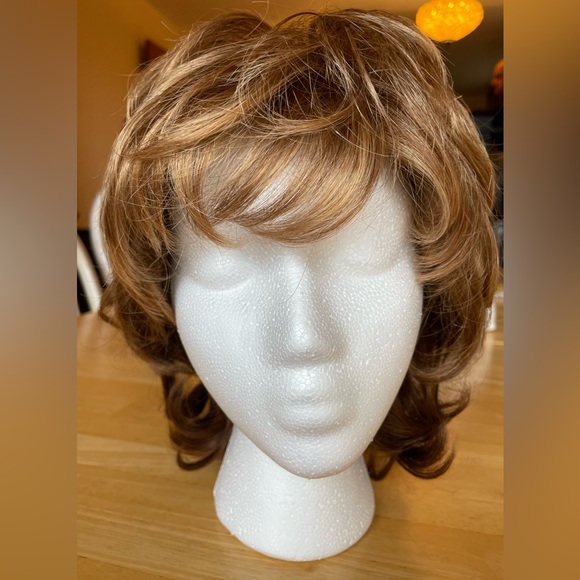 Gabor | Hair | Wig Eva Gabor Kanekalon Flexlite Modacrylic Short Brown ...